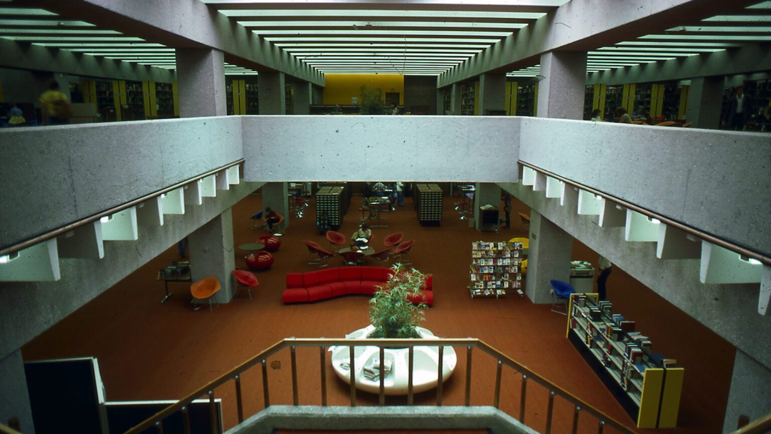 Pages, Pixels and People: The Evolution of Criss Library - UNOAA